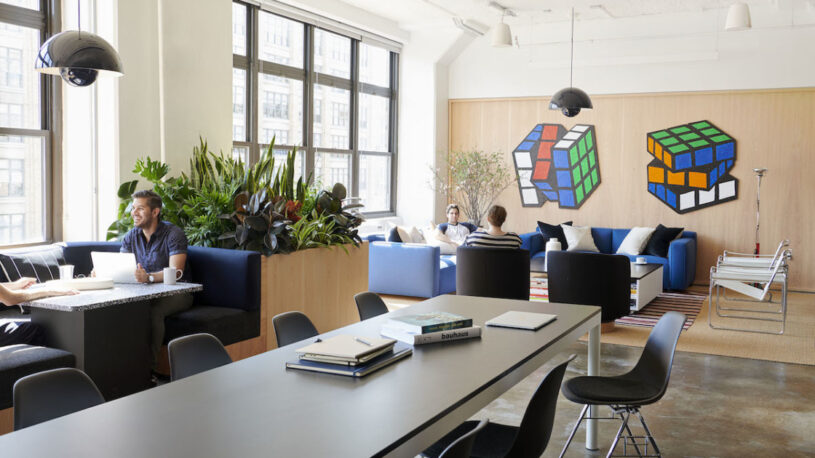 Optimizing Your Workspace: Essential Tips for Office Desking in Growing Businesses - Techie Buzz