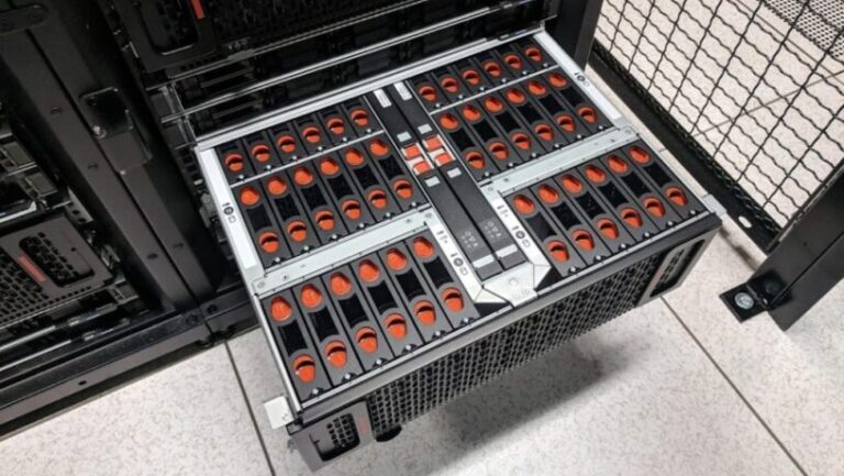 RAID vs. Backup: Understanding the Differences in Data Protection ...